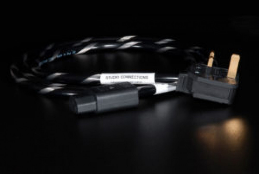 STUDIO CONNECTIONS Carbon Screene Power Cord 1m - Reptil Audio
